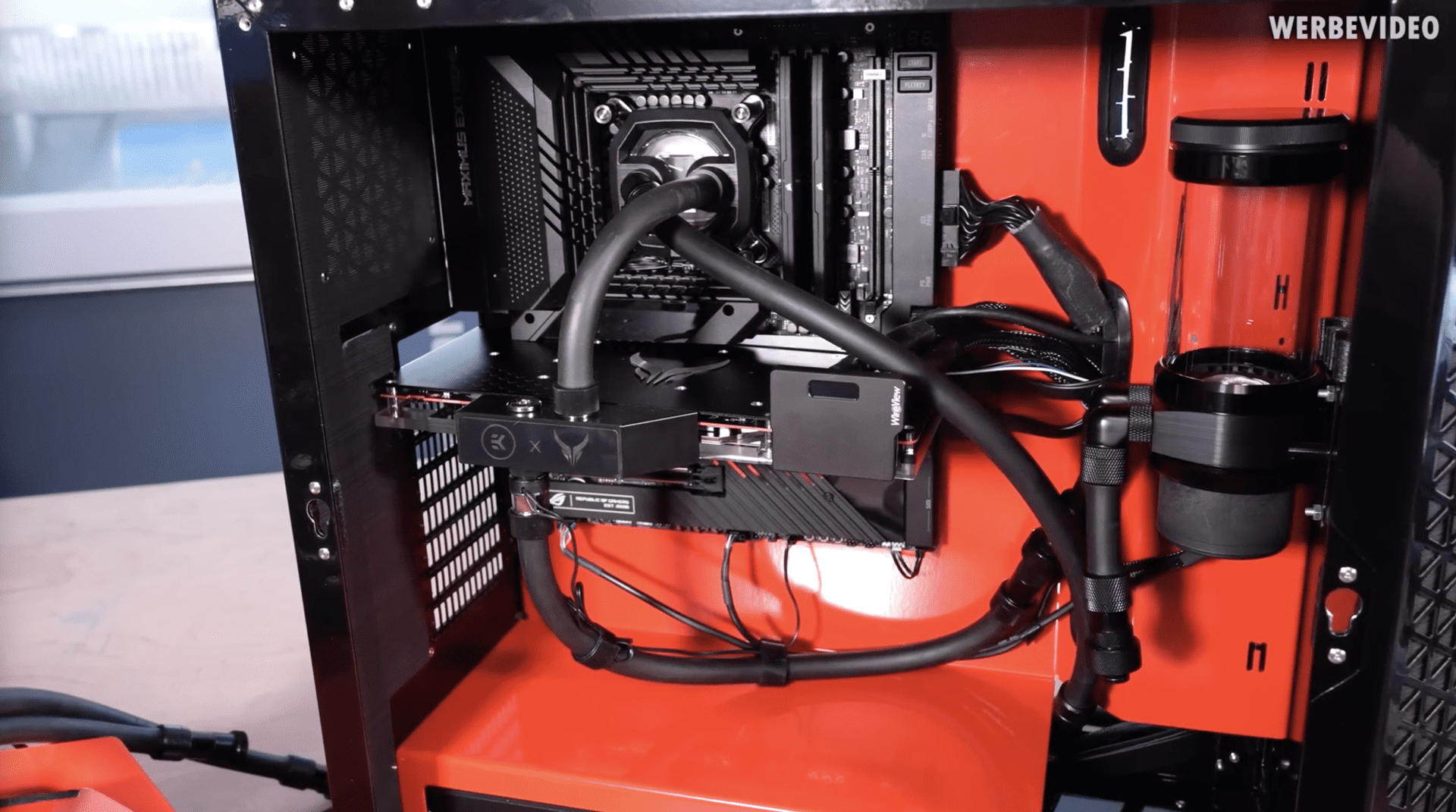 Regner Cooling RCS Pro - полностью алюминиевый корпус с водяным ...