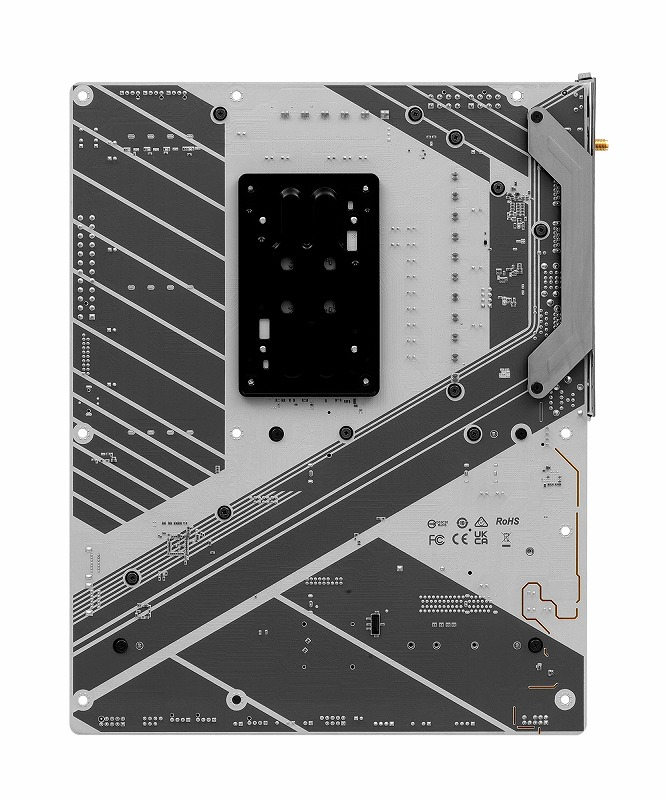 Бюджетная материнская плата ASRock X870 Pro RS выставлена на продажу до ...